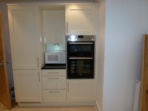 Approx 3 Month Old Commodore Kitchen, Granite Worktops and Appliances