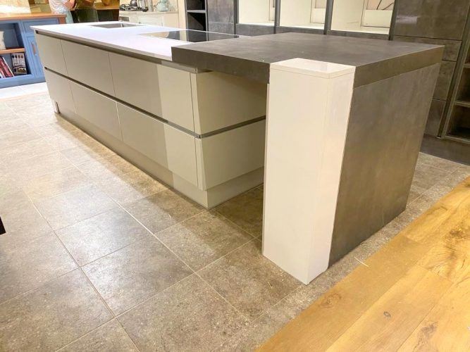 Ex Display Wren Kitchen With Island, Worktops and Induction Hob - The ...
