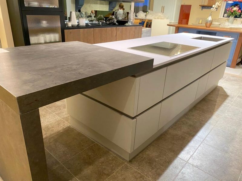 Ex Display Wren Kitchen With Island, Worktops and Induction Hob - The ...