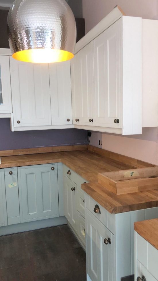 Ex Display Wren Painted Kitchen With Island and Worktops - The Used ...