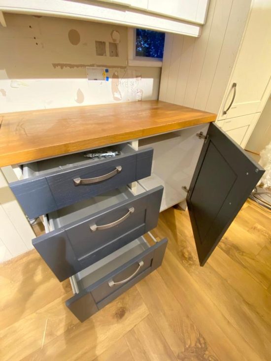 Ex Display Wren Kitchen With Worktops | The Used Kitchen Company