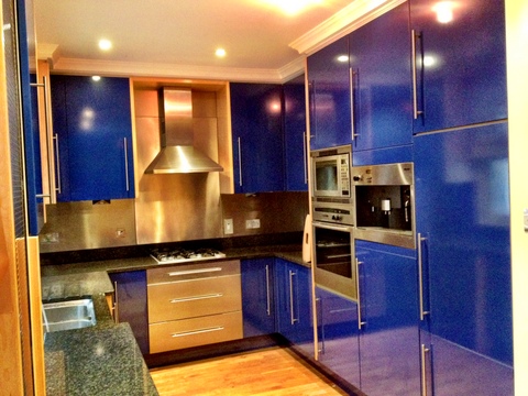 Approx 9yr Old High Gloss Blue Kitchen, Granite Worktop and Appliances