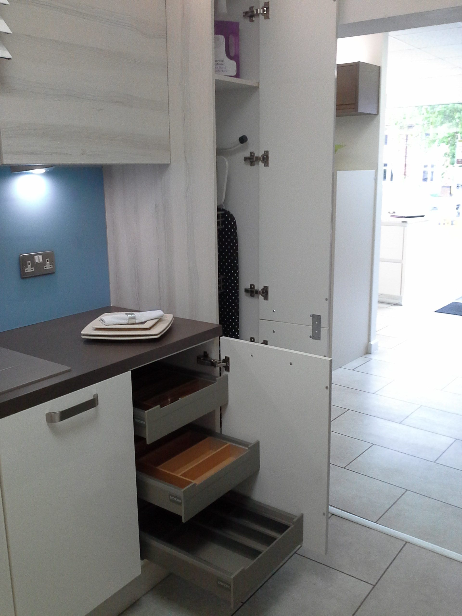 Ex Display Pronorm Kitchen - White Gloss Classic Line