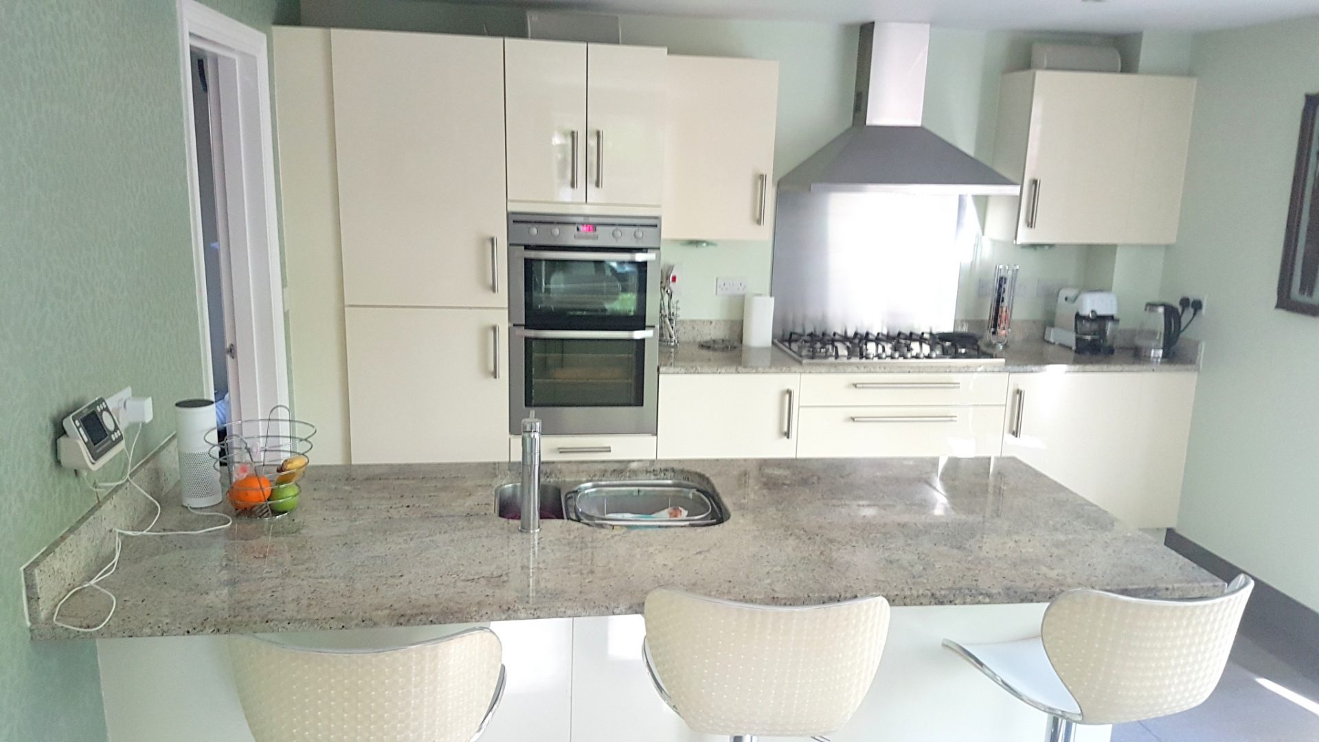 Used Paula Rosa Kitchen with Island | The Used Kitchen Company