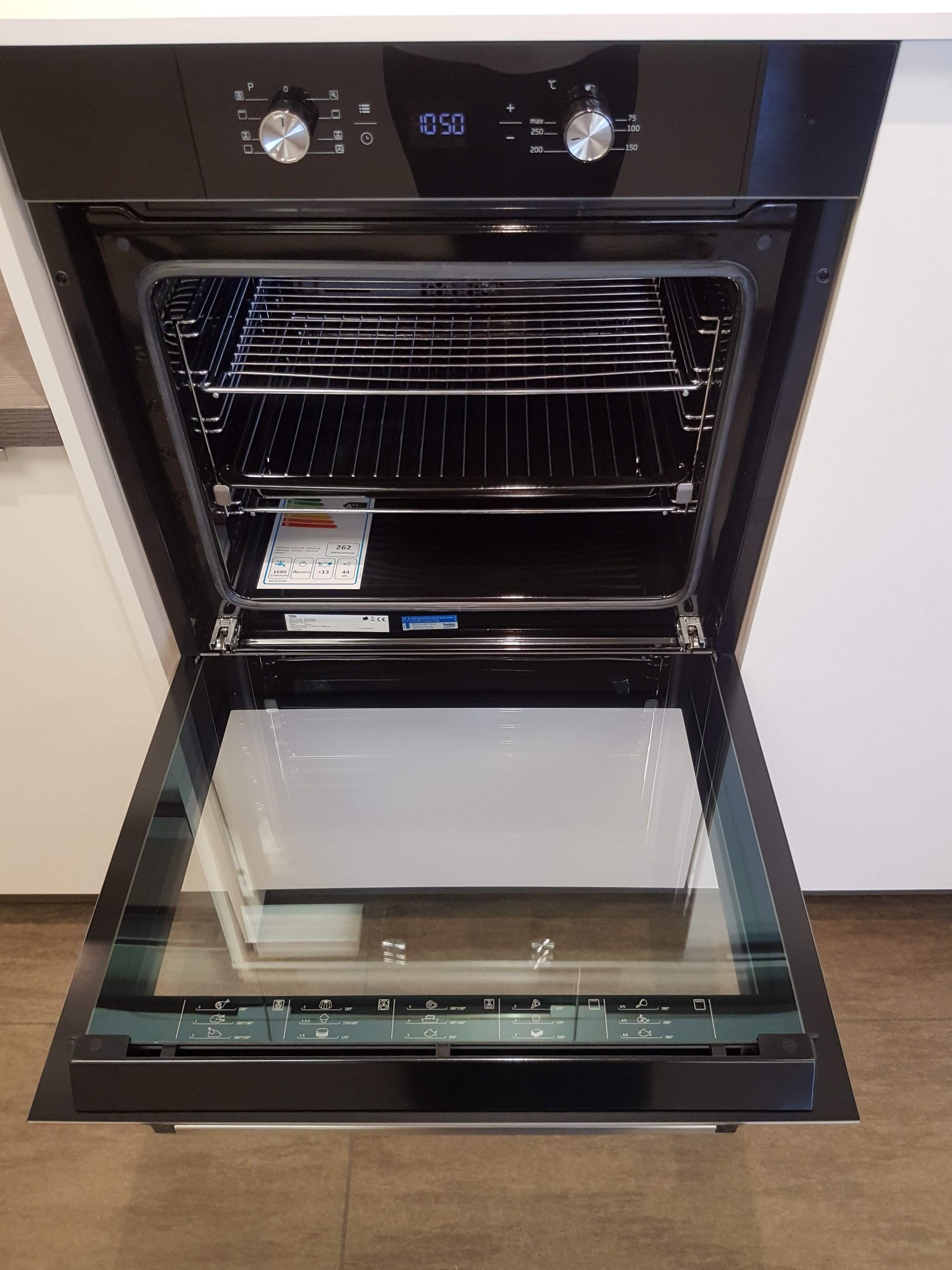 Ex Display Express Moon Kitchen ] The Used Kitchen Company