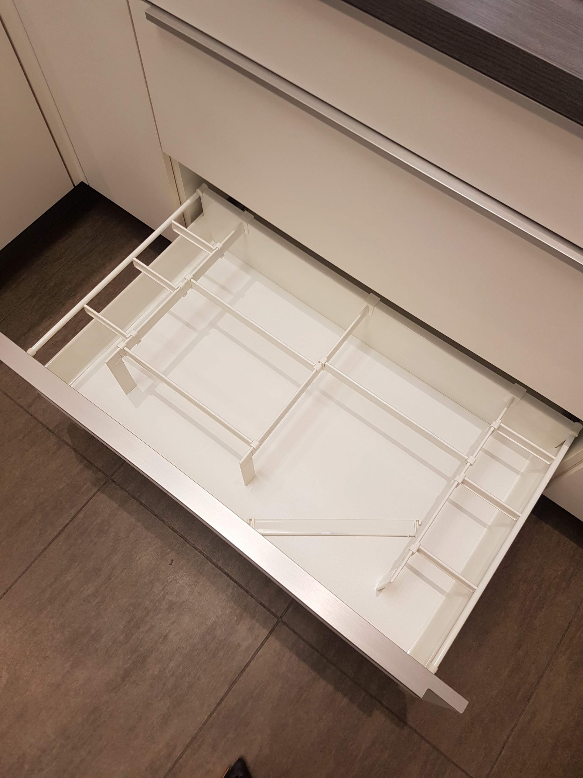 Ex Display Express Moon Kitchen ] The Used Kitchen Company