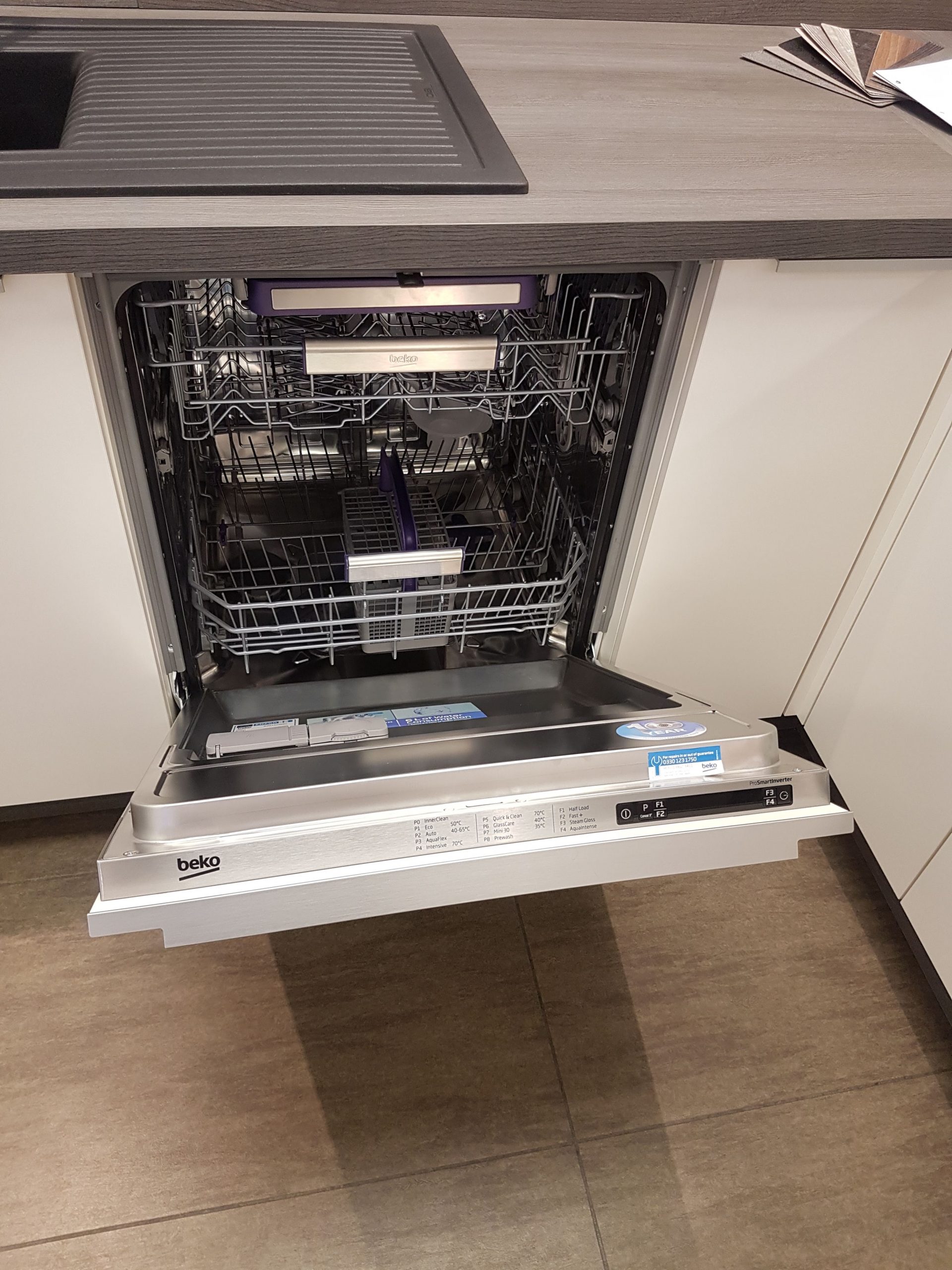 Ex Display Express Moon Kitchen ] The Used Kitchen Company