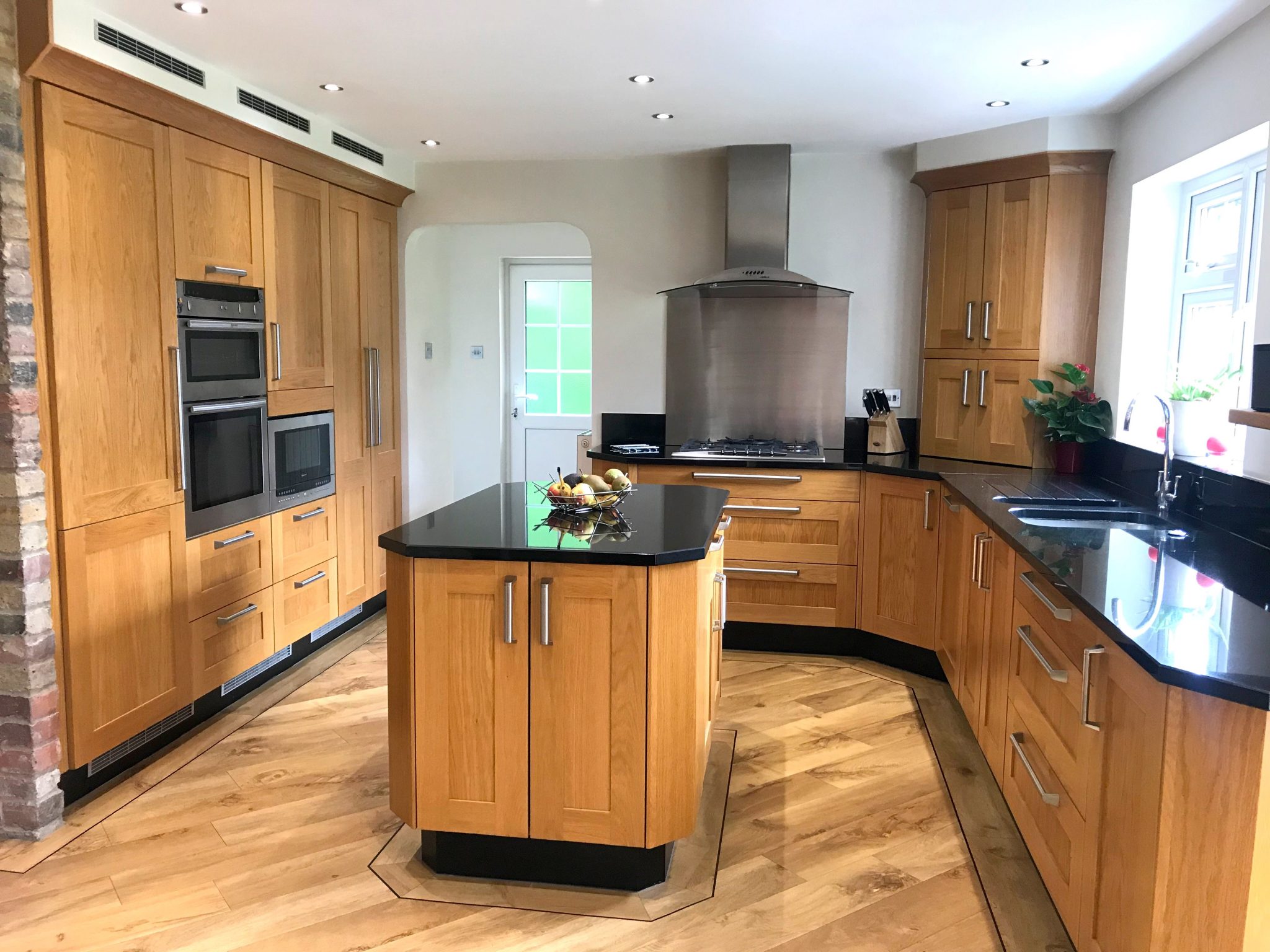 Bespoke Wooden Kitchen | The Used Kitchen Company