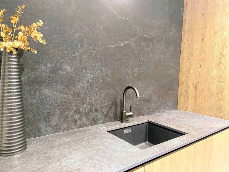 Ex display Alno Kitchen with Island | The Used Kitchen Company