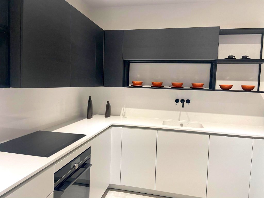 Ex Display Alno Kitchen | The Used Kitchen Company