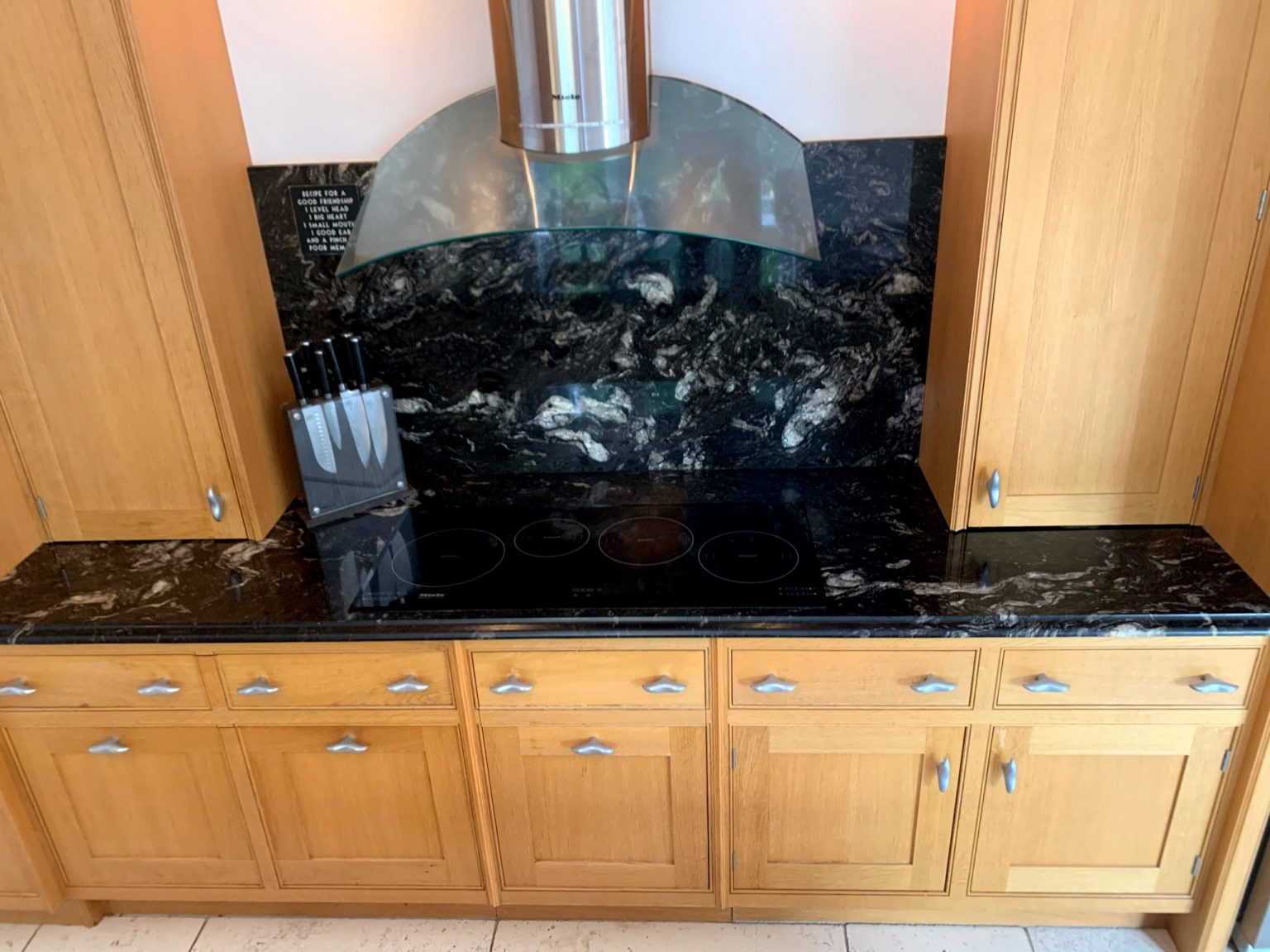 Smallbone Kitchen with Island | The Used Kitchen Company