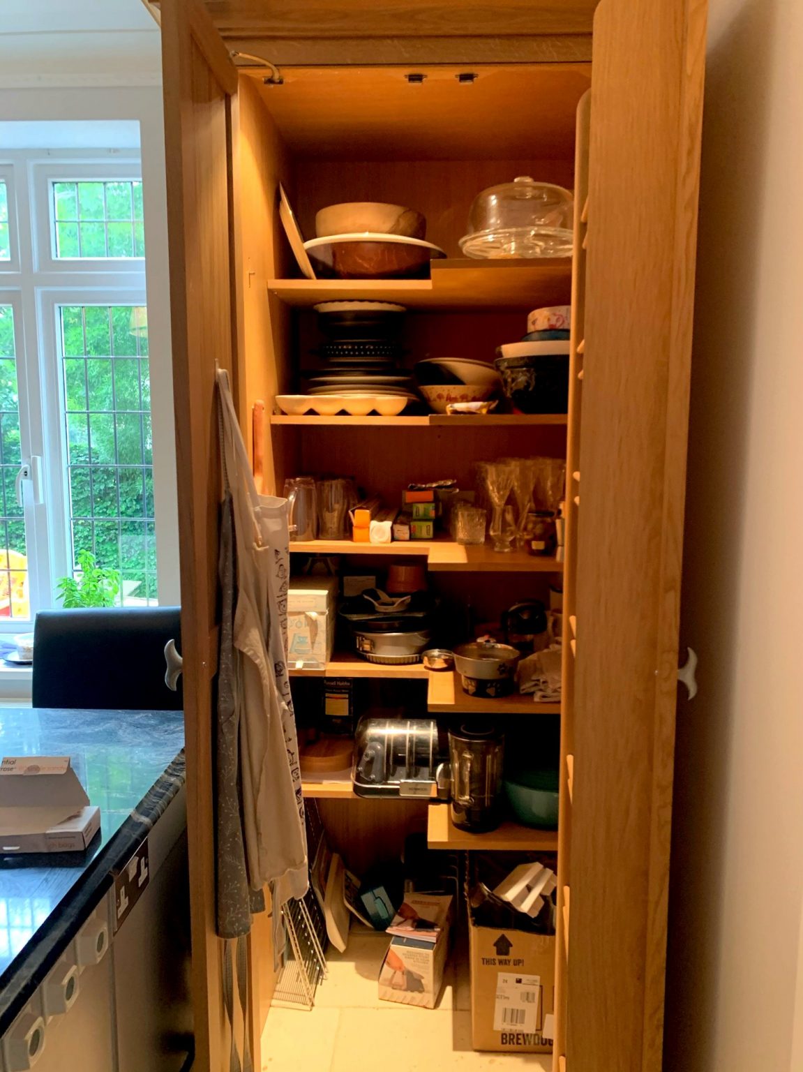 Smallbone Kitchen with Island | The Used Kitchen Company