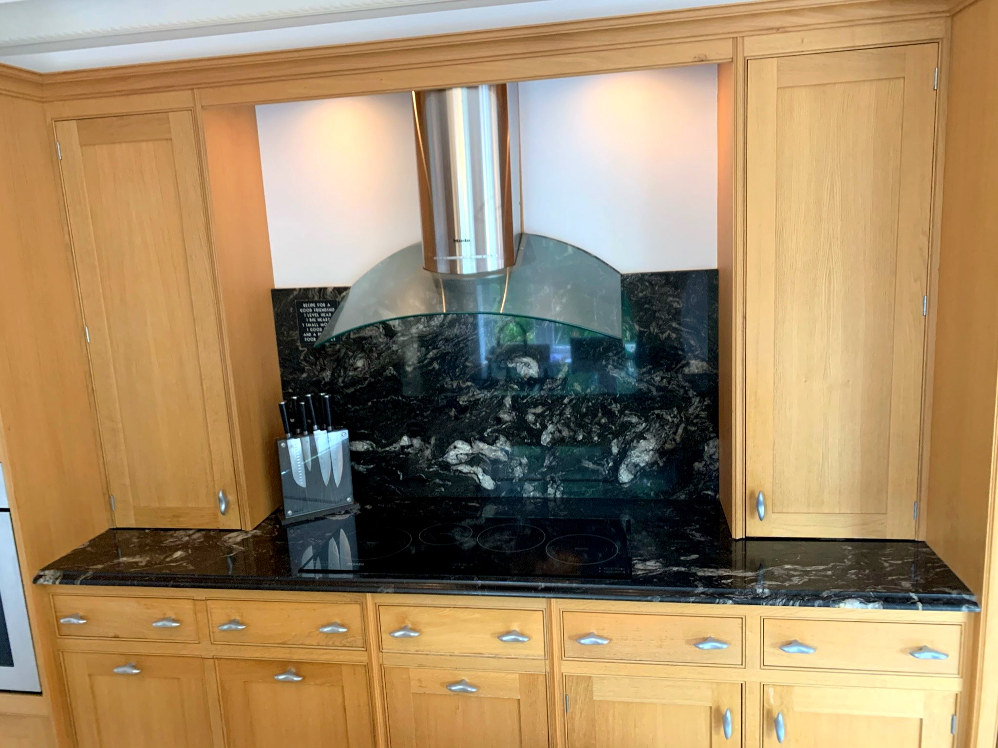 Smallbone Kitchen with Island | The Used Kitchen Company
