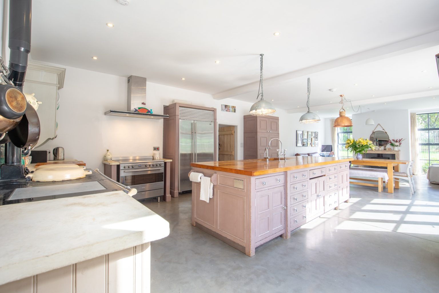 Huge Chalon Kitchen with Island | The Used Kitchen Company