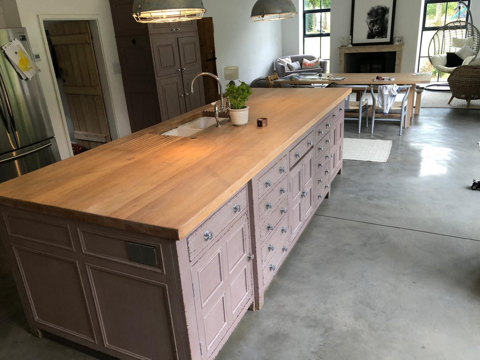 Huge Chalon Kitchen with Island | The Used Kitchen Company