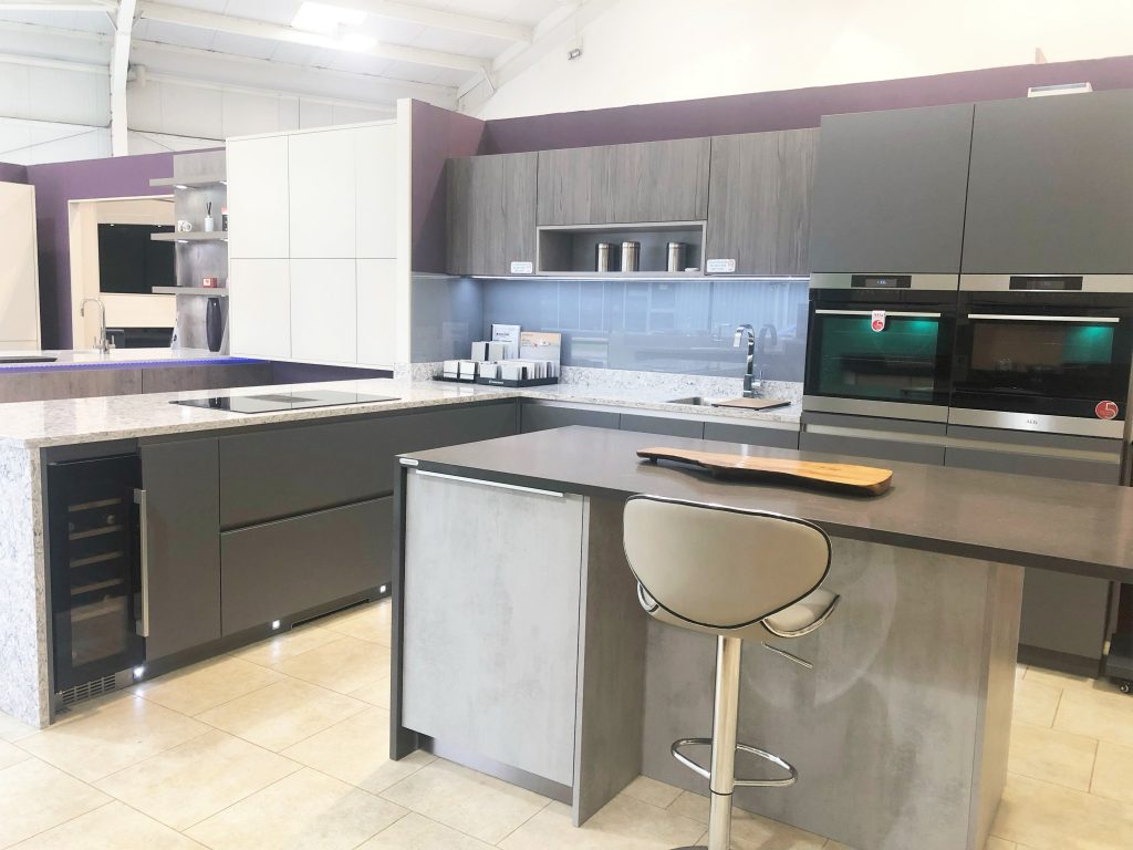 Ex-Display & Used Designer Kitchens For Sale | The Used Kitchen Company
