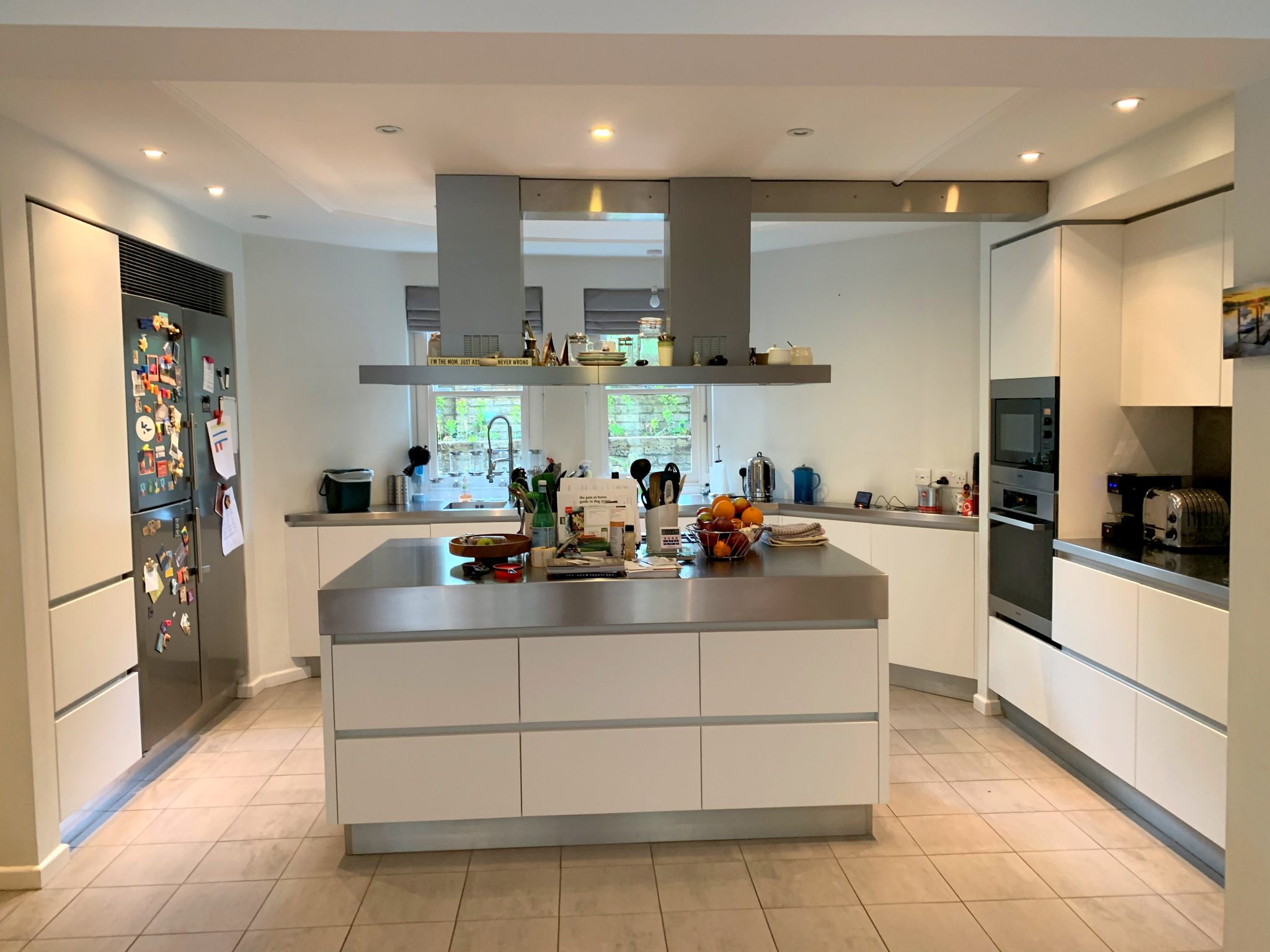 Bontempi Kitchen with Island and Appliances | The Used Kitchen Company