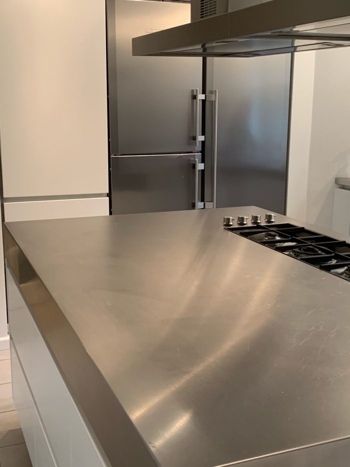 Bontempi Kitchen with Island and Appliances | The Used Kitchen Company