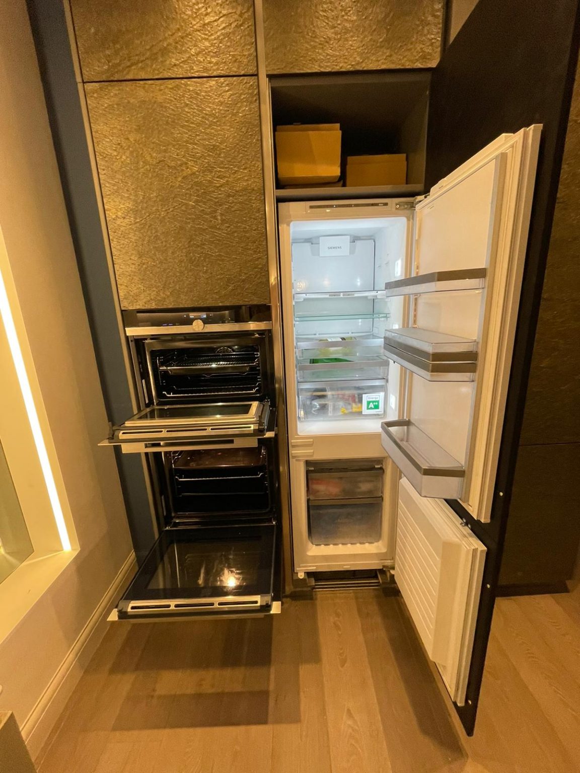 Hacker Kitchen, Worktops and Appliances | The Used Kitchen Company