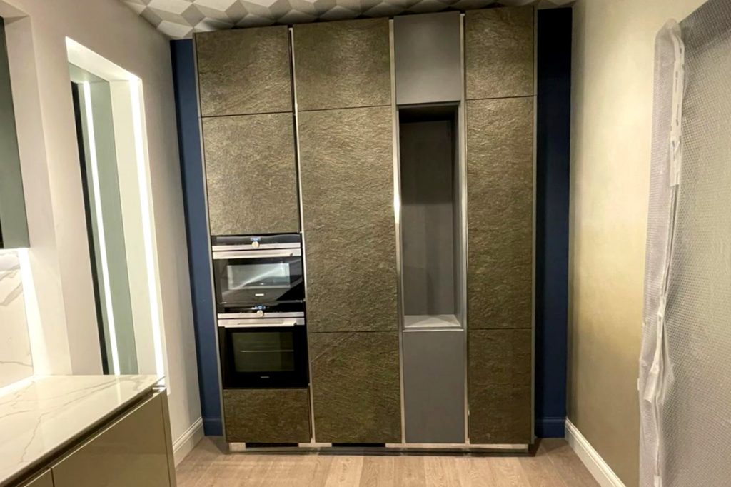 Hacker Kitchen, Worktops and Appliances | The Used Kitchen Company