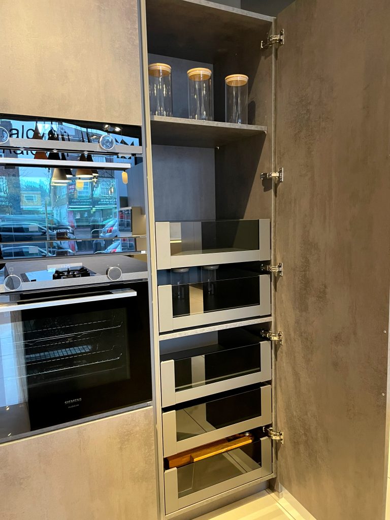 Ex Display Alno Kitchen | The Used Kitchen Company