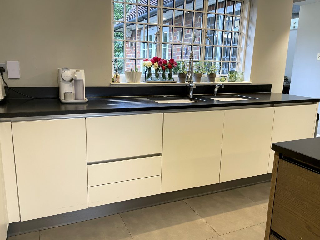 Large Hacker Kitchen with Island, Worktops, Appliances and Viking Range ...