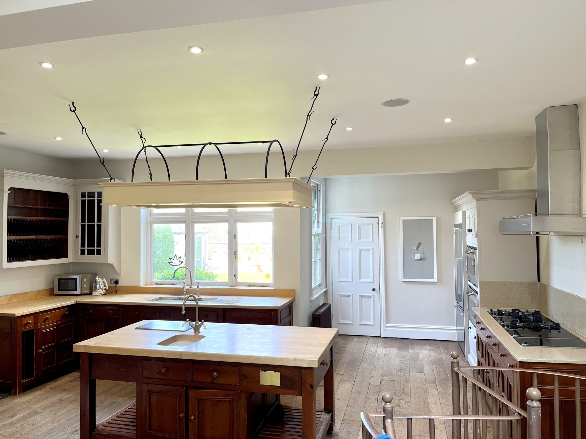 Chalon Kitchen with Island, Hanging Rack, Worktops and Appliances ...
