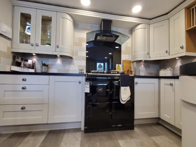 Ex-Display & Used Designer Kitchens For Sale | The Used Kitchen Company