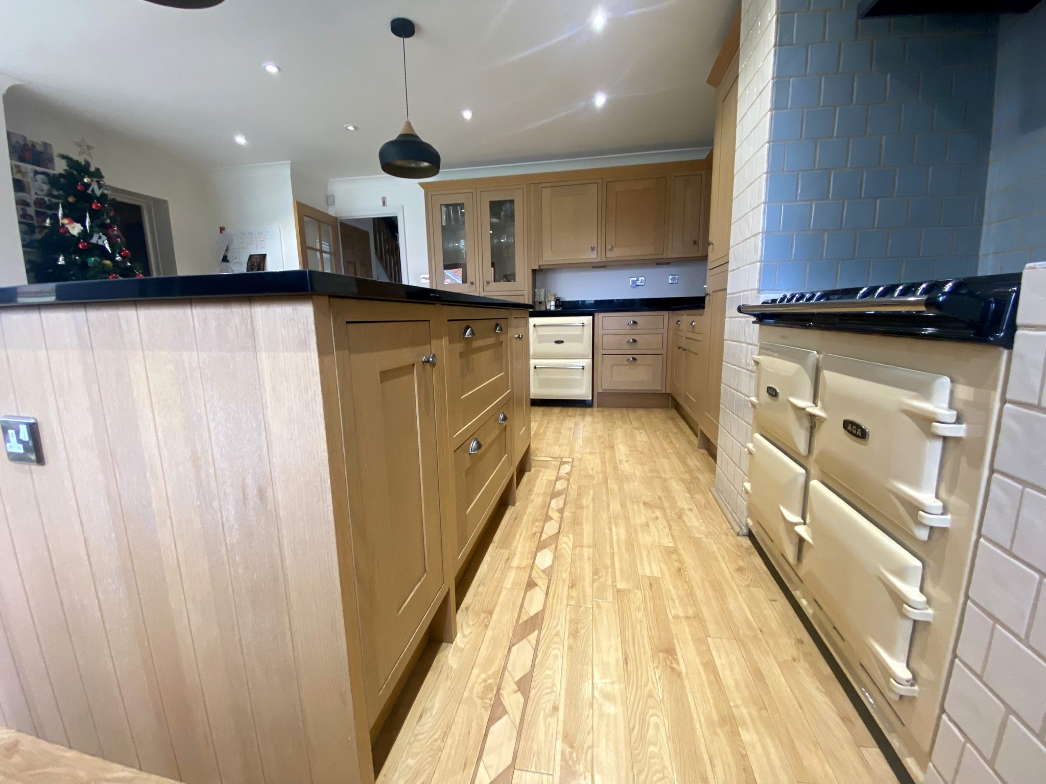 Large Howdens Kitchen For Sale | The Used Kitchen Company