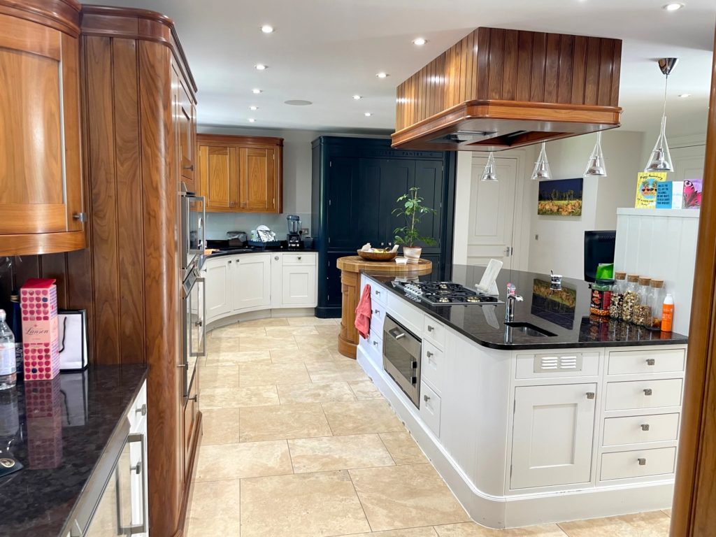 Ex-Display & Used Designer Kitchens For Sale | The Used Kitchen Company