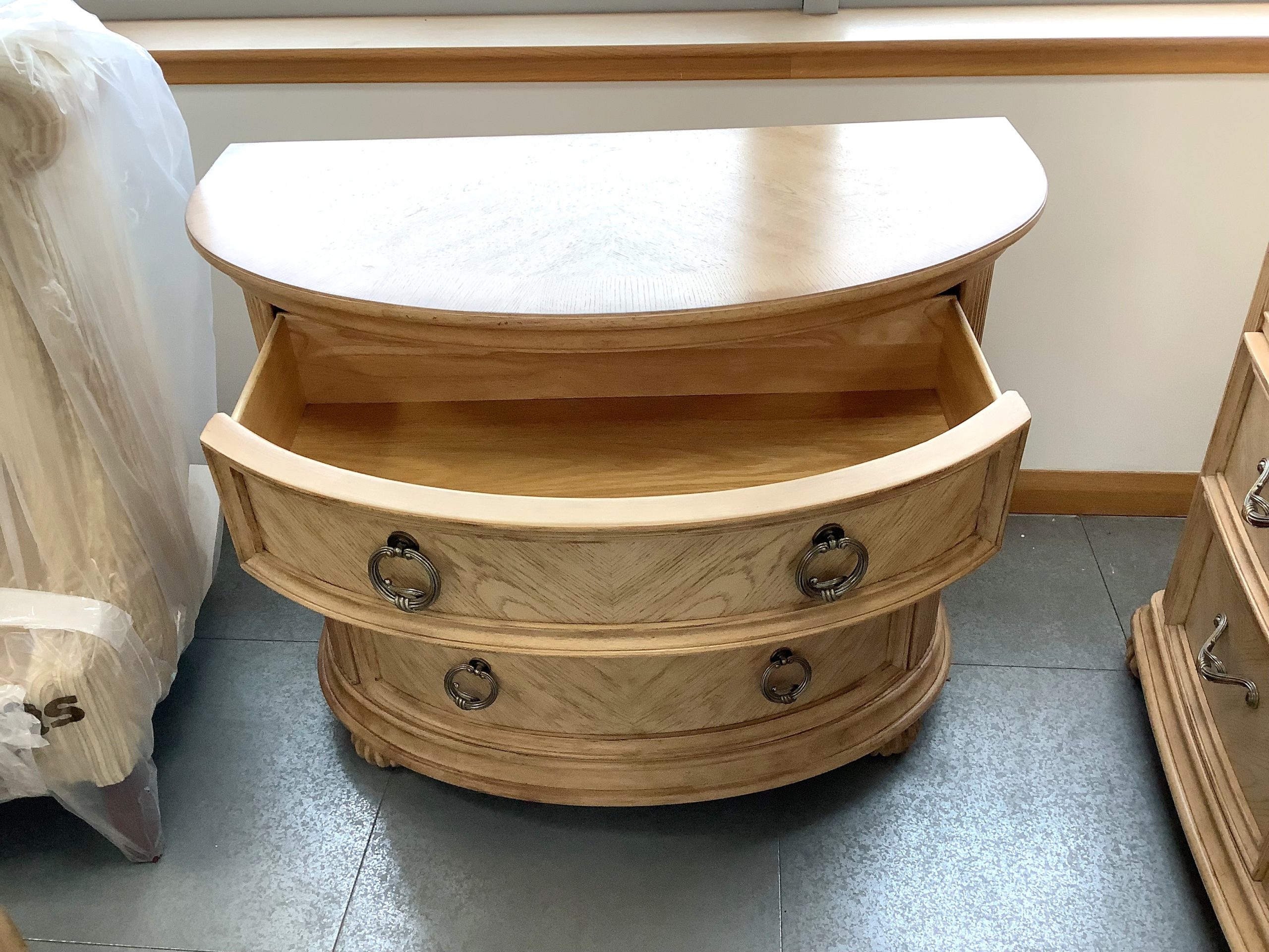 Bernhardt Verdi Bedside Tables | The Used Kitchen Company