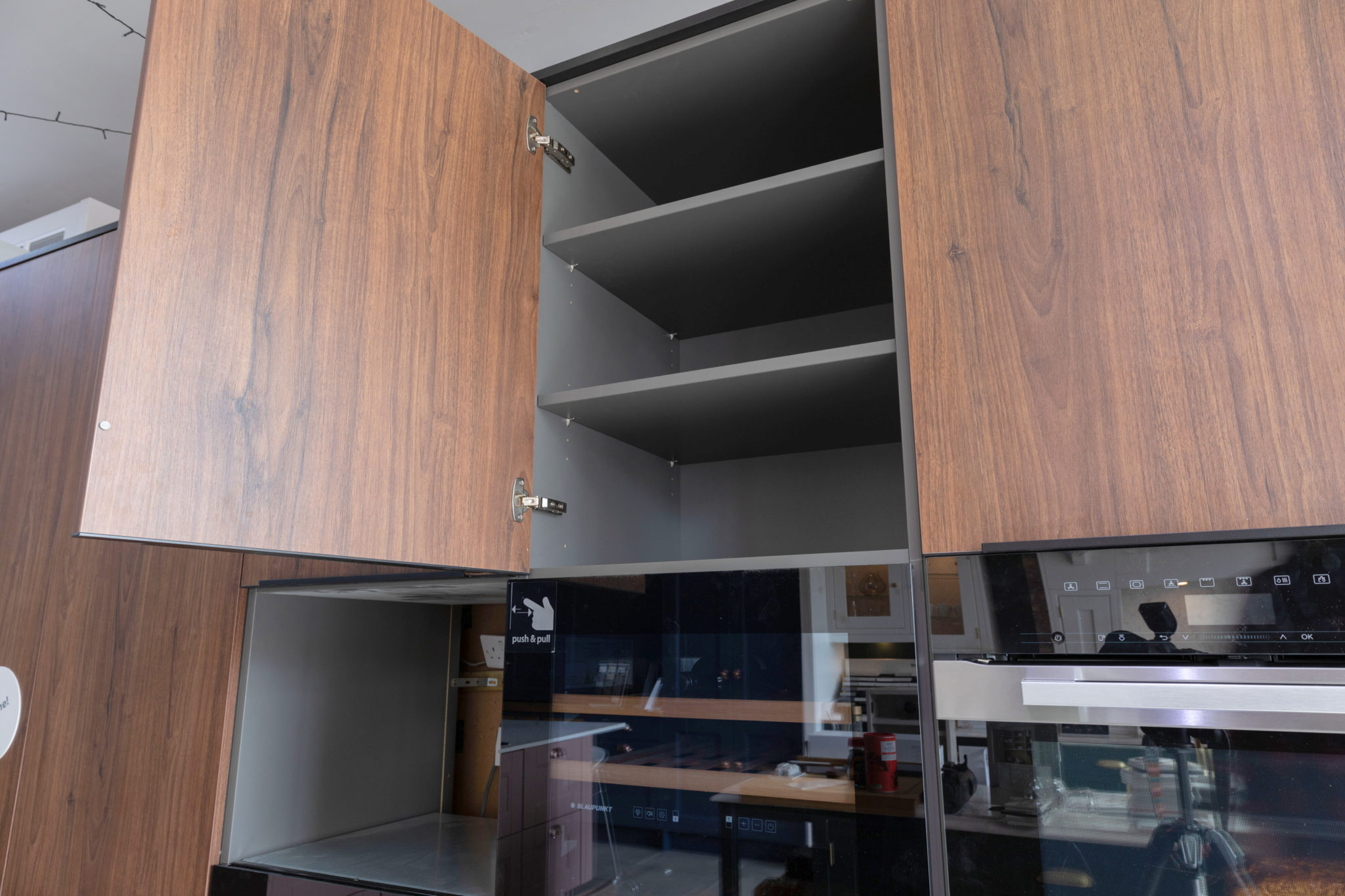 Ex Display Hacker Kitchen Units | The Used Kitchen Company