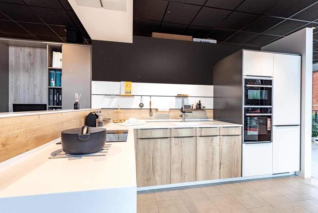 Ex Display Mobalpa Kitchen | The Used Kitchen Company