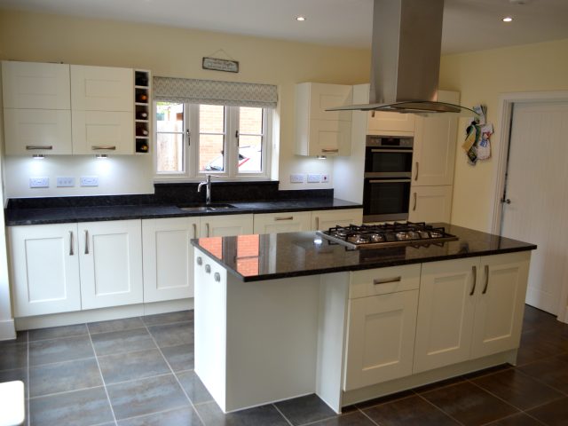 Cheap Kitchens & Second Hand Kitchen Units | The Used Kitchen Company