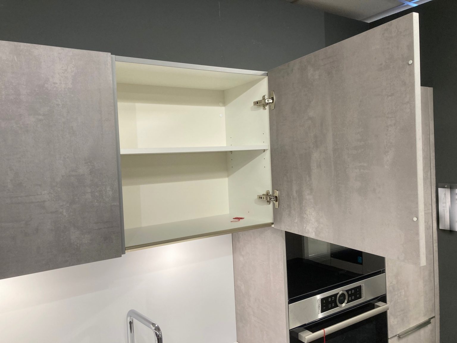 Ex Display Hacker Kitchen With Island, Moveable Breakfast Bar, Worktops ...