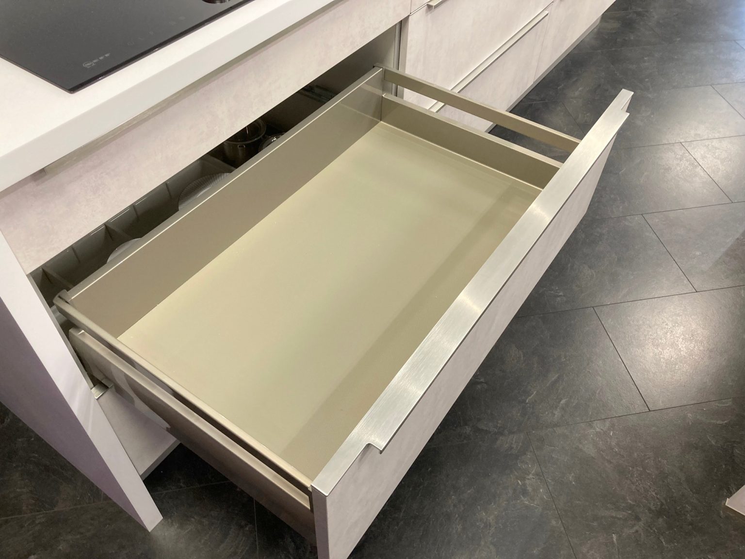 Ex Display Hacker Kitchen With Island, Moveable Breakfast Bar, Worktops ...