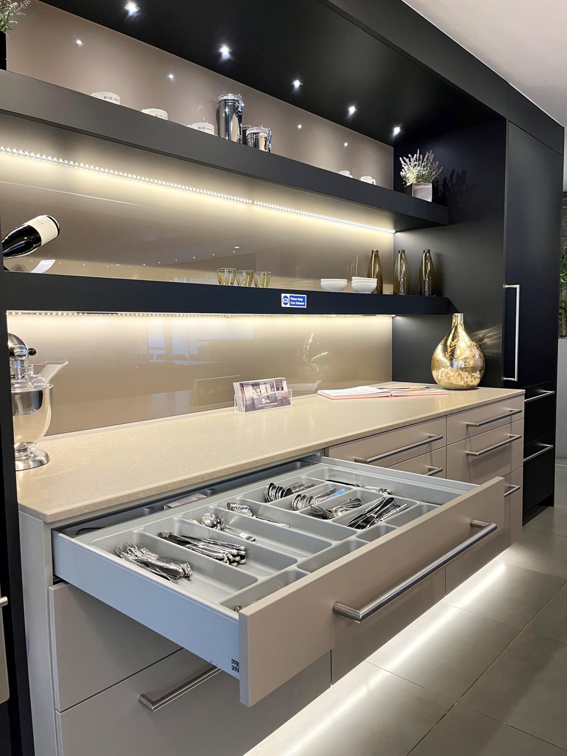 Ex Display Poggenpohl Kitchen with Island, Worktops and Breakfast Bar ...