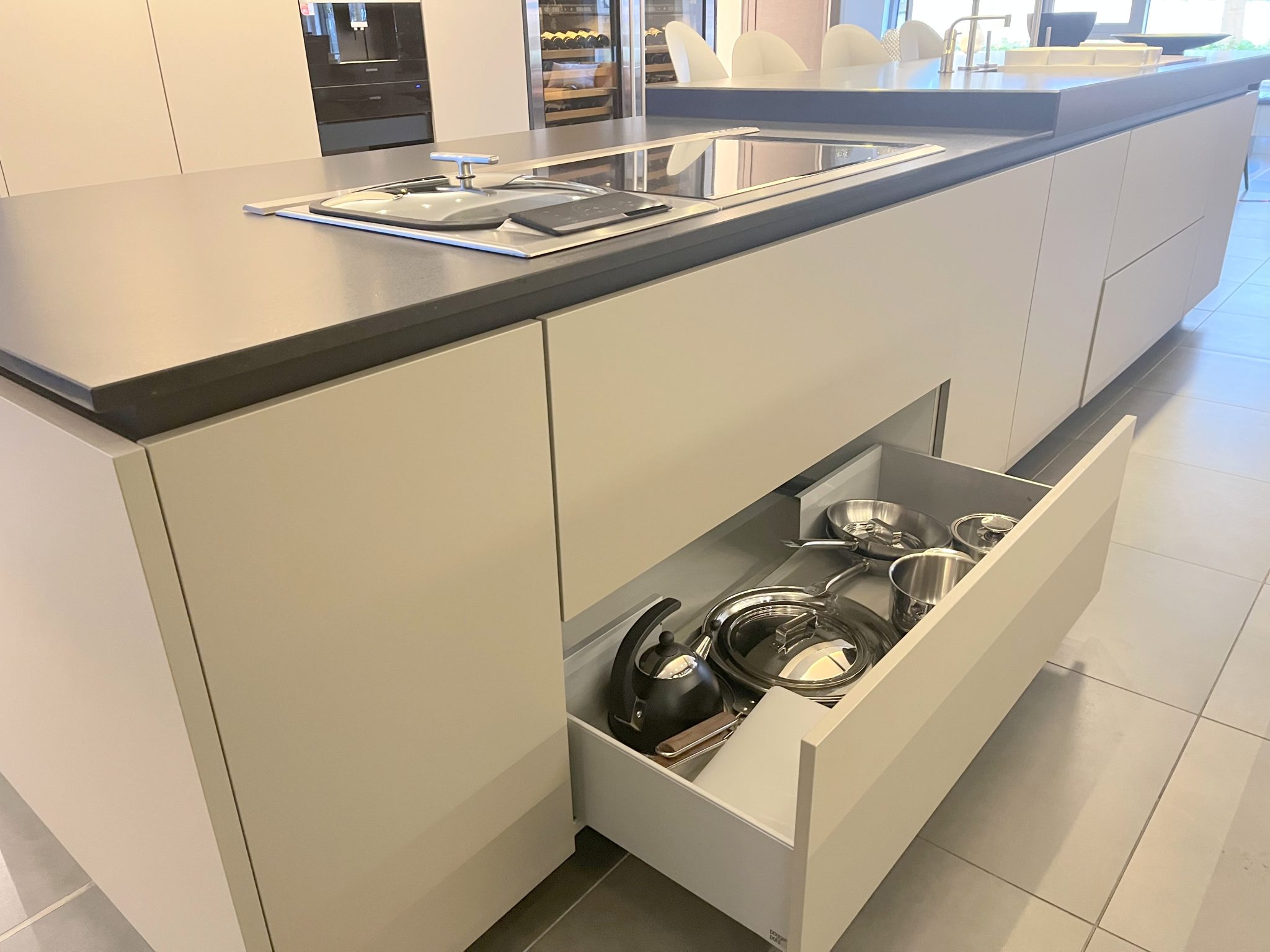 Ex Display Poggenpohl Kitchen with Island, Worktops and Breakfast Bar ...