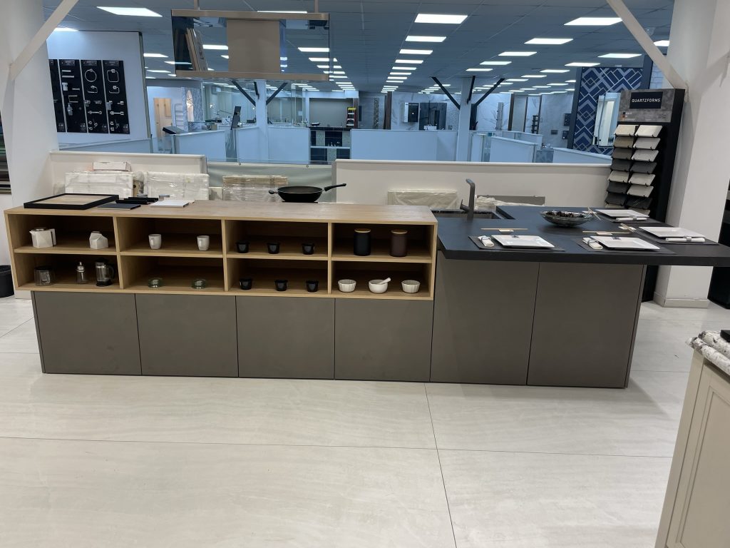 The Used Kitchen Company | Ex Display Island with Breakfast Bar