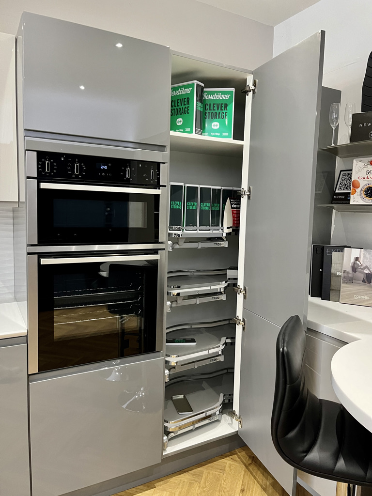 Ex Display J Handle Kitchen | The Used Kitchen Company