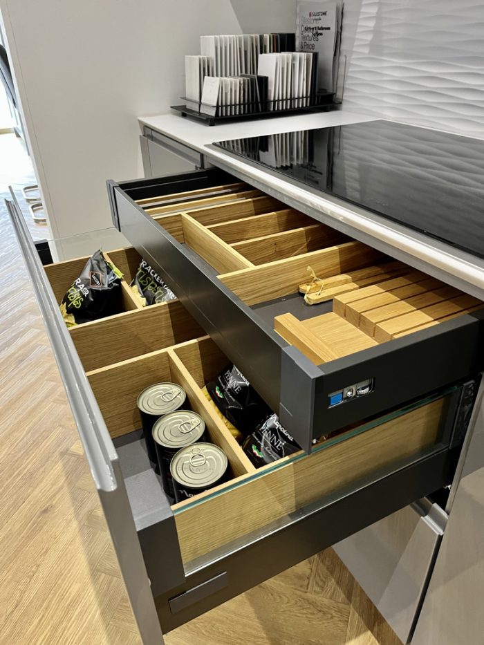 Ex Display J Handle Kitchen | The Used Kitchen Company