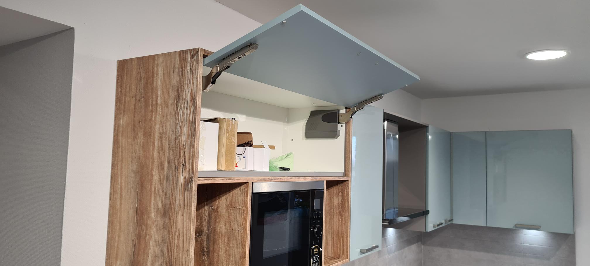 Ex Display Hacker Kitchen with Worktops and Appliances - The Used ...