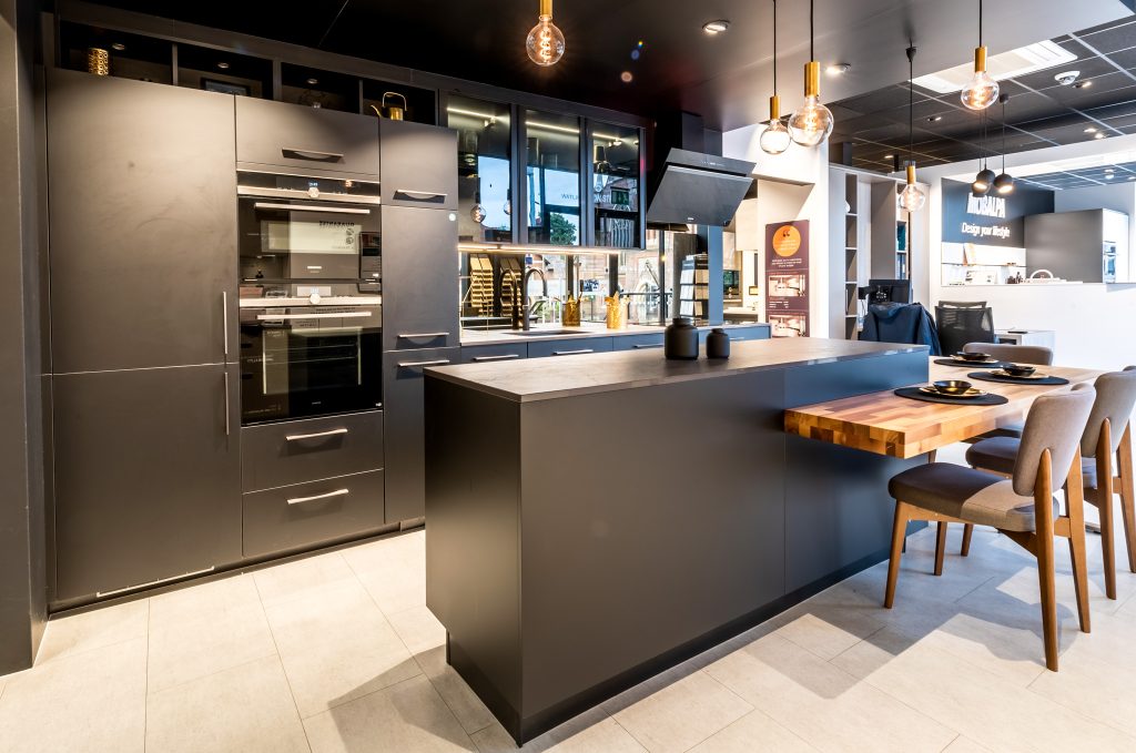 Ex Display Mobalpa Kitchen | The Used Kitchen Company
