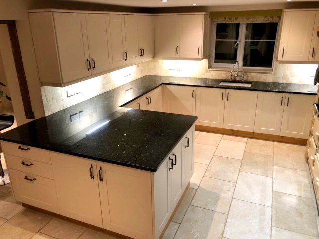 Howdens Kitchen With Granite Worktops and Some Appliances - Used - The ...
