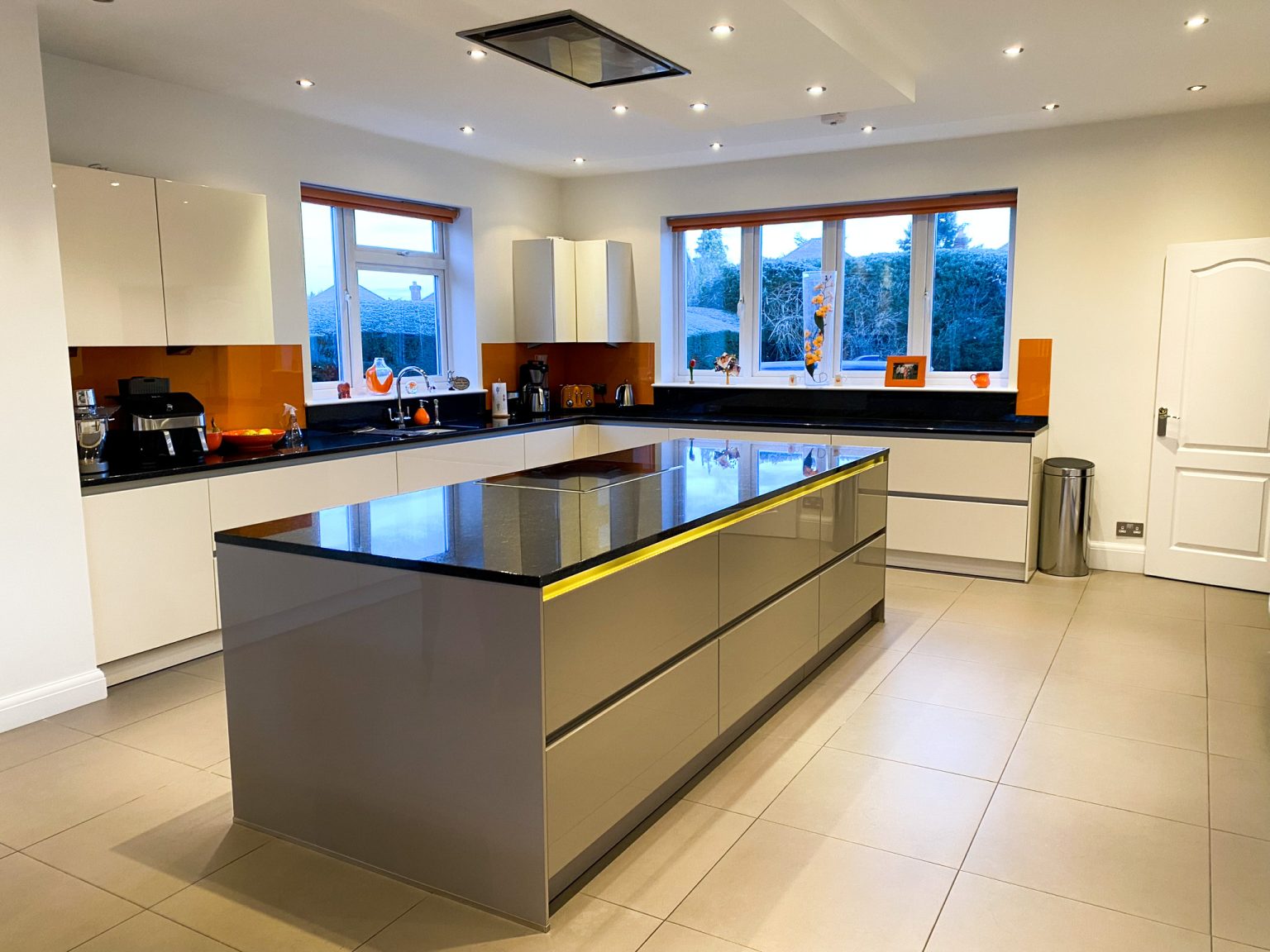 Ex-Display & Second Hand Kitchens | The Used Kitchen Company