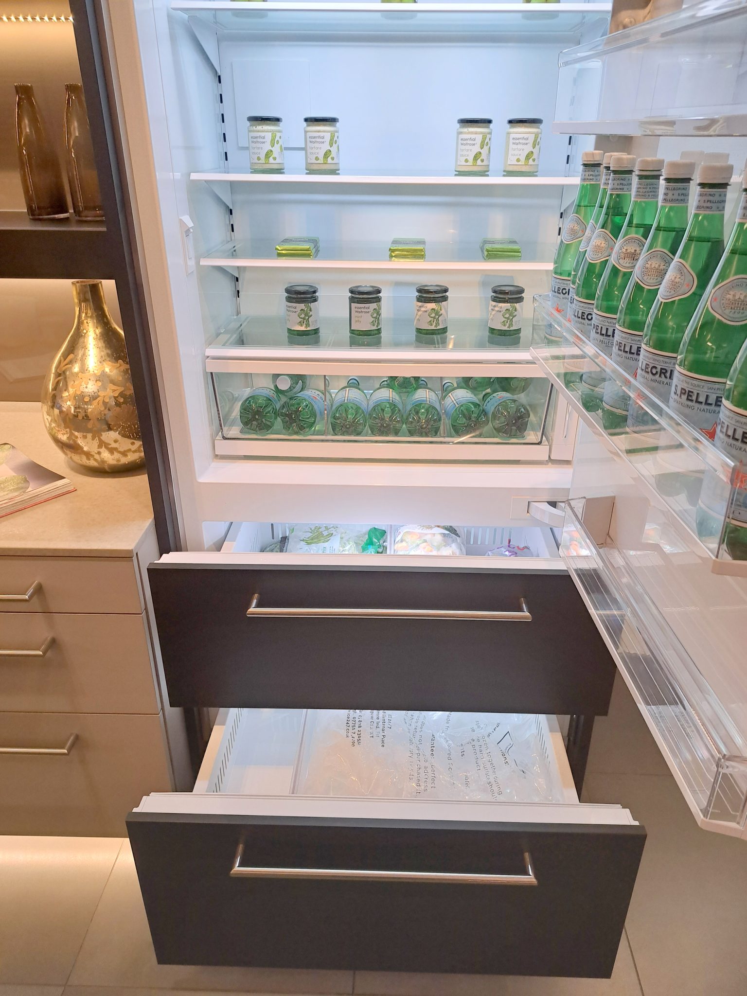 Ex Display Sub Zero Fridge/Freezer - The Used Kitchen Company