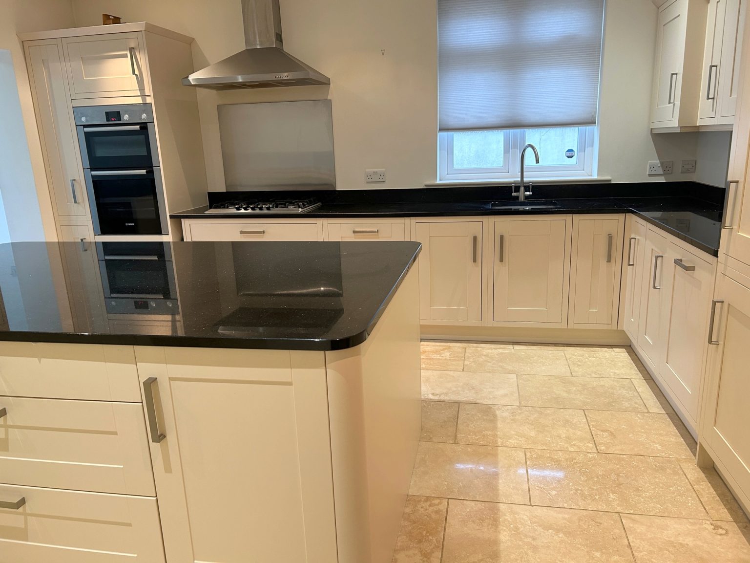Howdens Burford Cream Kitchen With Island, Granite Worktops and ...