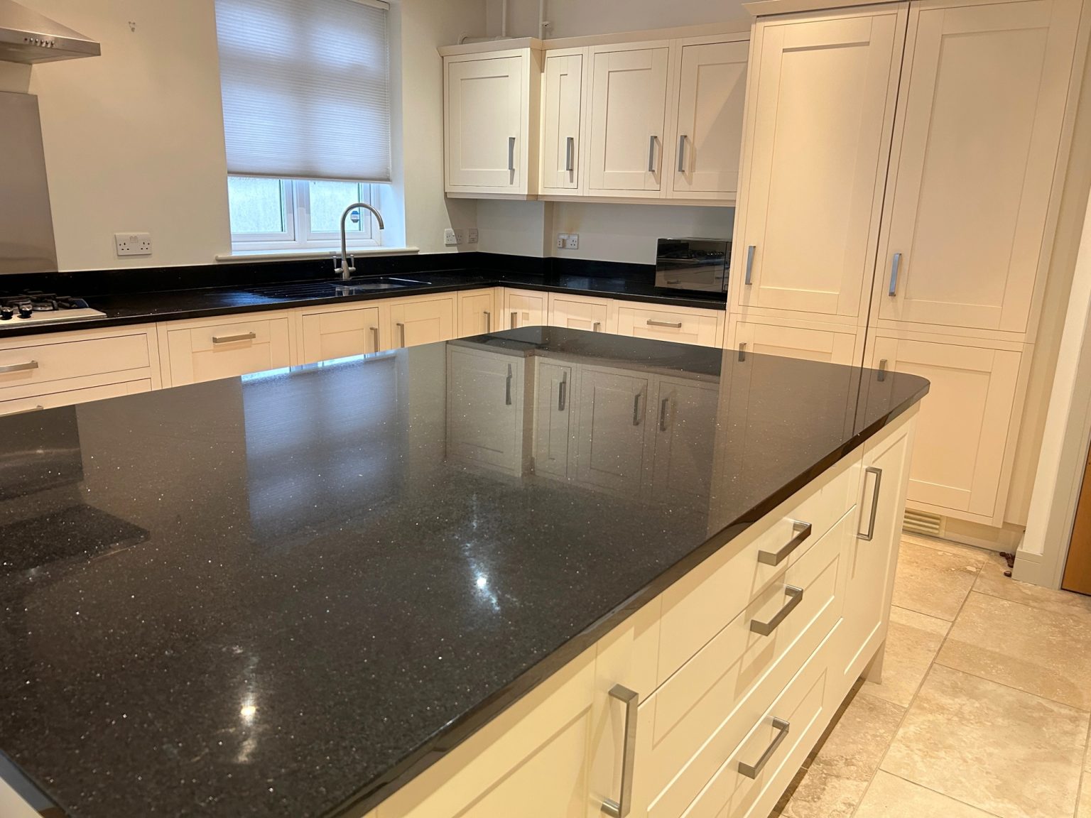Howdens Burford Cream Kitchen With Island, Granite Worktops and ...