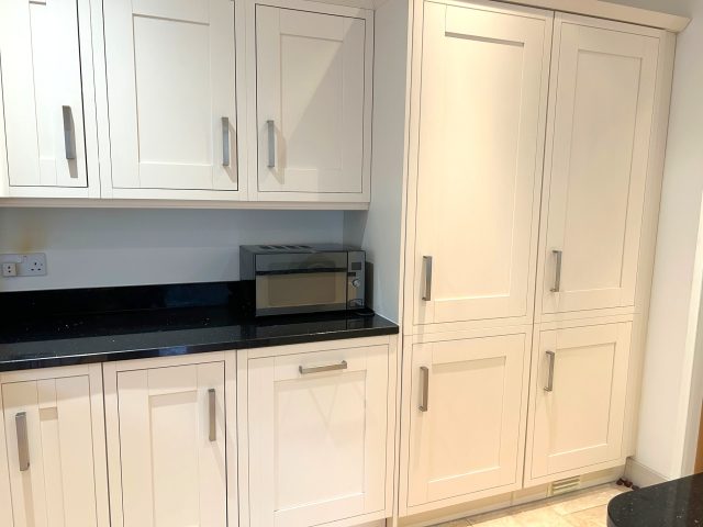 Howdens Burford Cream Kitchen With Island, Granite Worktops and ...