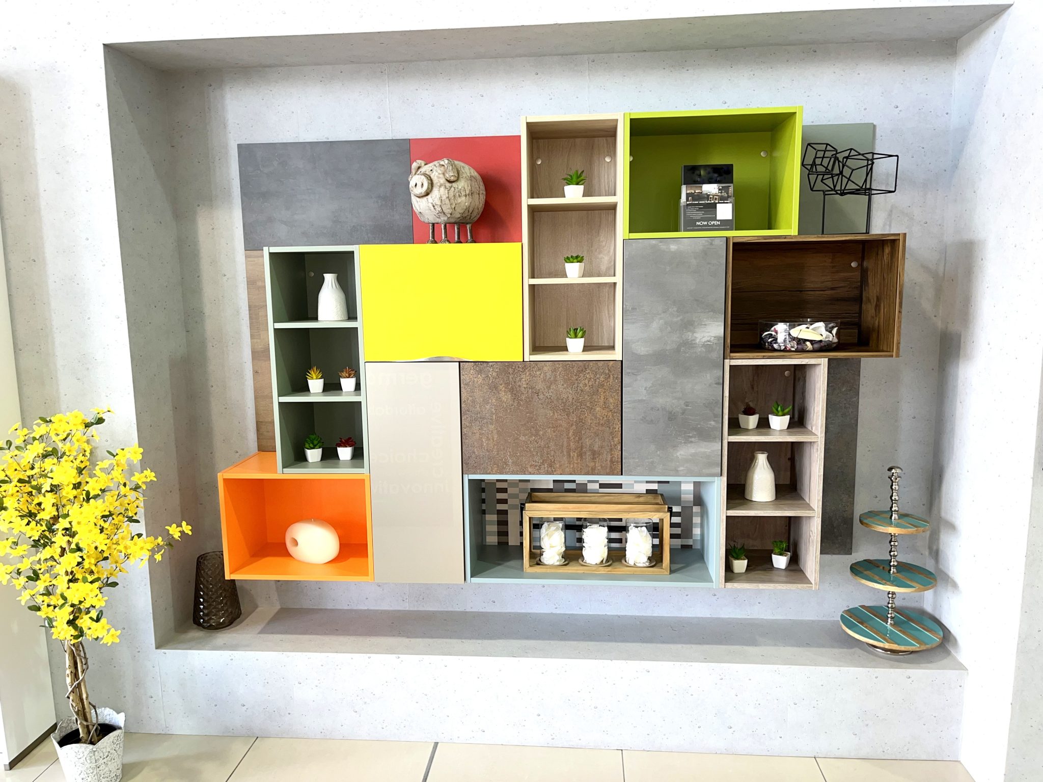 Ex Display Kutchenhaus Wall Display - The Used Kitchen Company